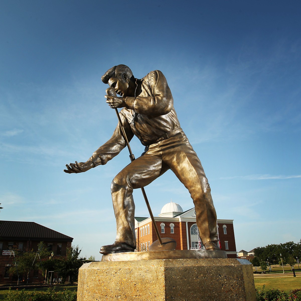 Tupelo, Mississippi. Visit Elvis Presley's Birthplace | Visit Tupelo