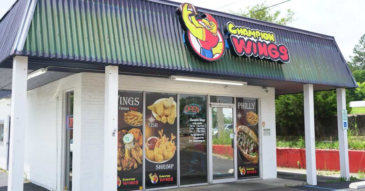 Champion Wings | Visit Tupelo